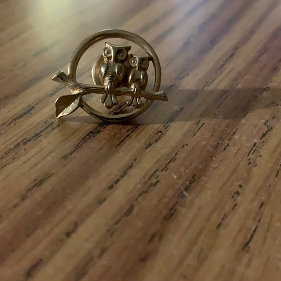 Jewelry | Vintage Avon Owl Pin | Poshmark